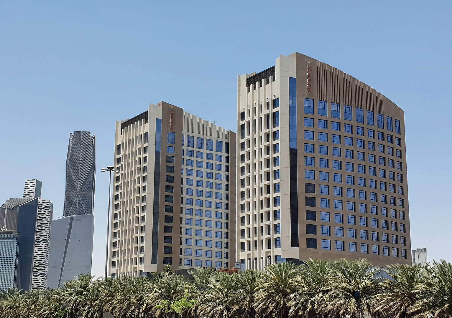 Moevempick | Baron Professional